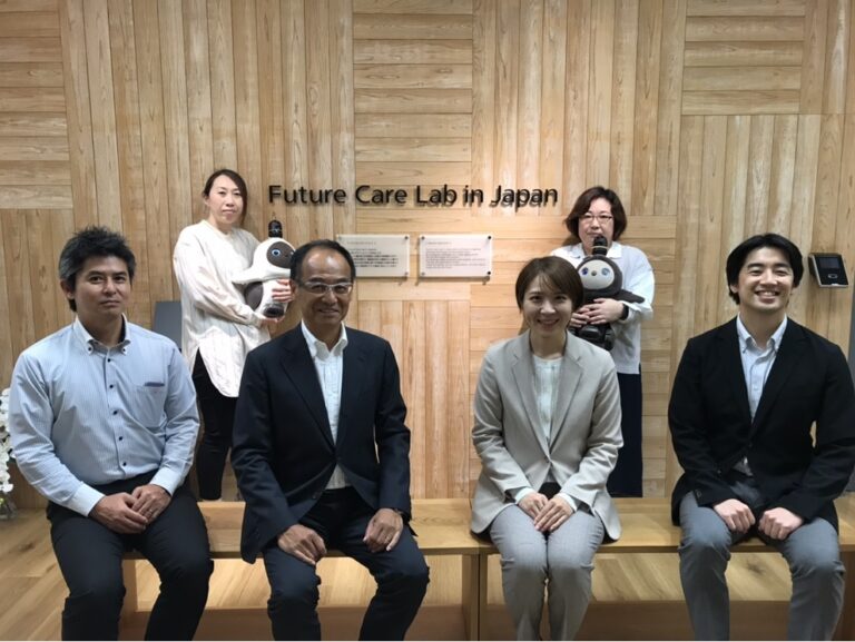 Future Care Lab in Japan 通信 vol.1 | SOMPOケア WATCH!｜介護現場の真実を伝える社内報