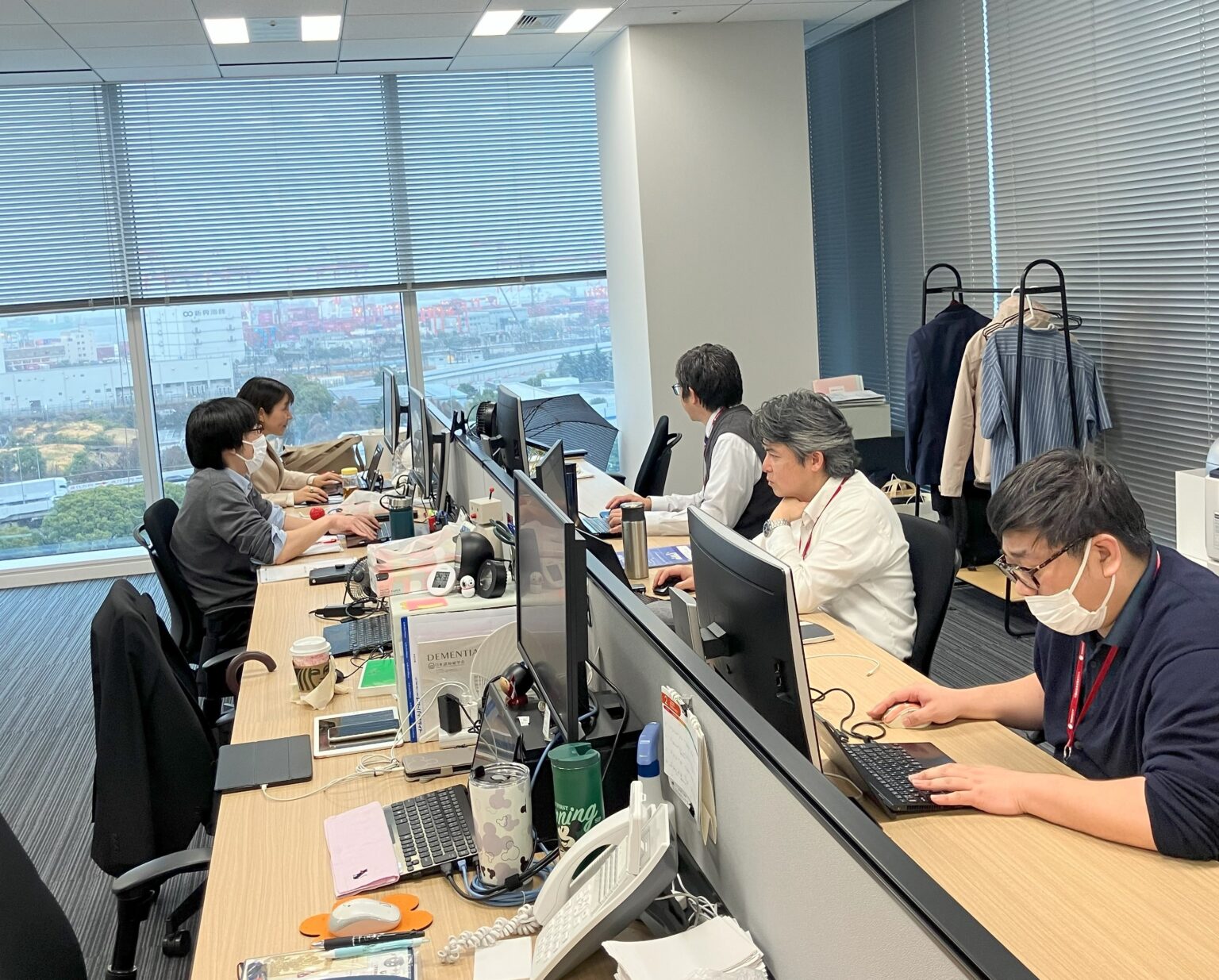 Future Care Lab in Japan通信 Vol.10 | SOMPOケア WATCH!｜介護現場の真実を伝える社内報